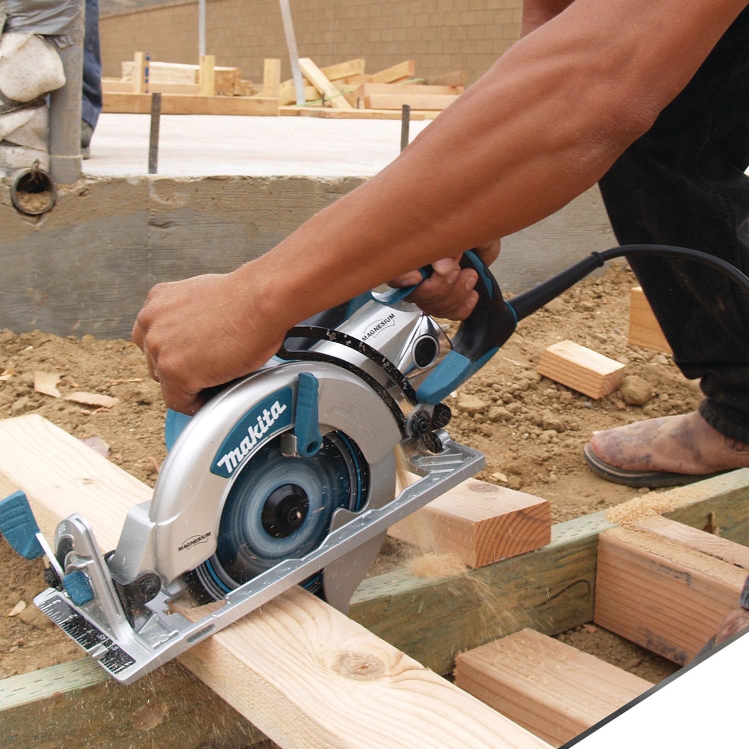 Makita (5377MG) 7-1/4" Magnesium Hypoid Saw (Facto... — Pacific Power Tools
