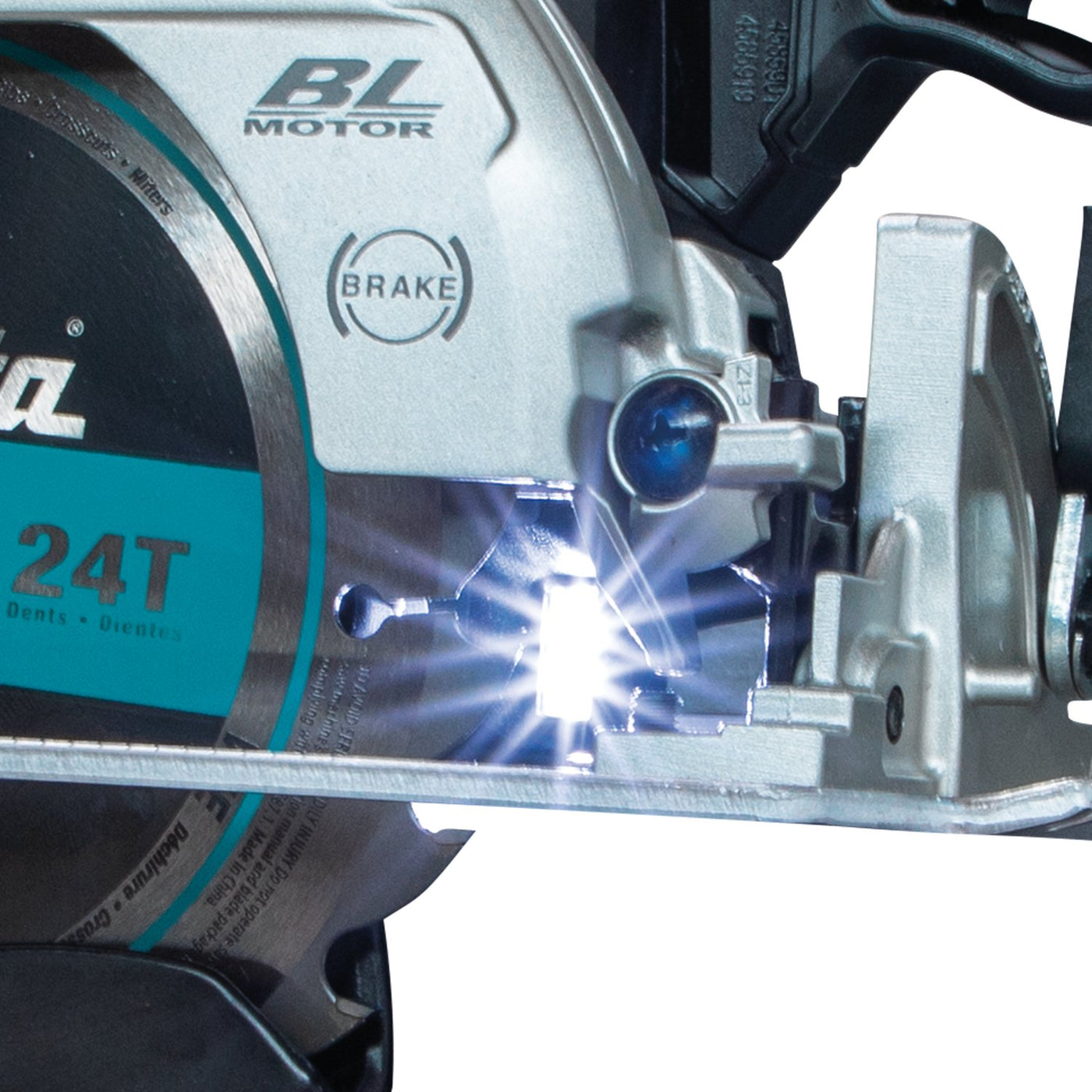 Makita (XSH04ZB-R) 18V LXT® Sub-Compact Brushless 6-1/2” Circular Saw ...